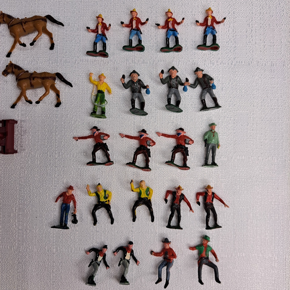 1960's Marx Miniature Western Cowboys & Horses Plastic Figures Lot of ...