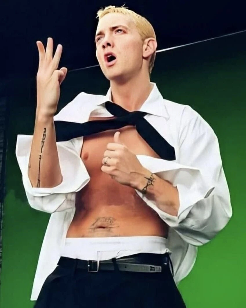 Eminem Abs