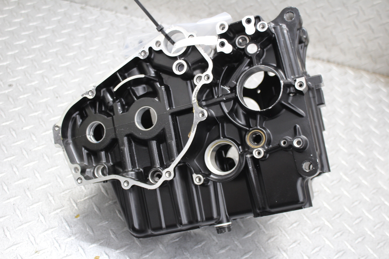 2010 KAWASAKI NINJA 250R EX250J ENGINE MOTOR CRANKCASE CRANK CASES ...