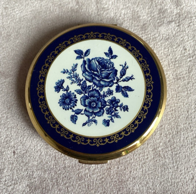 Vintage Stratton Blue Floral Powder Compact #86 | eBay UK