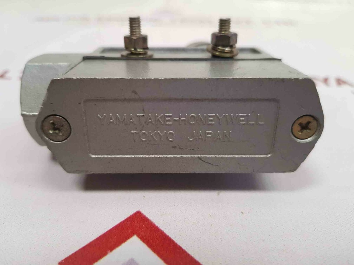 Yamatake Honeywell Ya2rv0057d5j Micro Switch