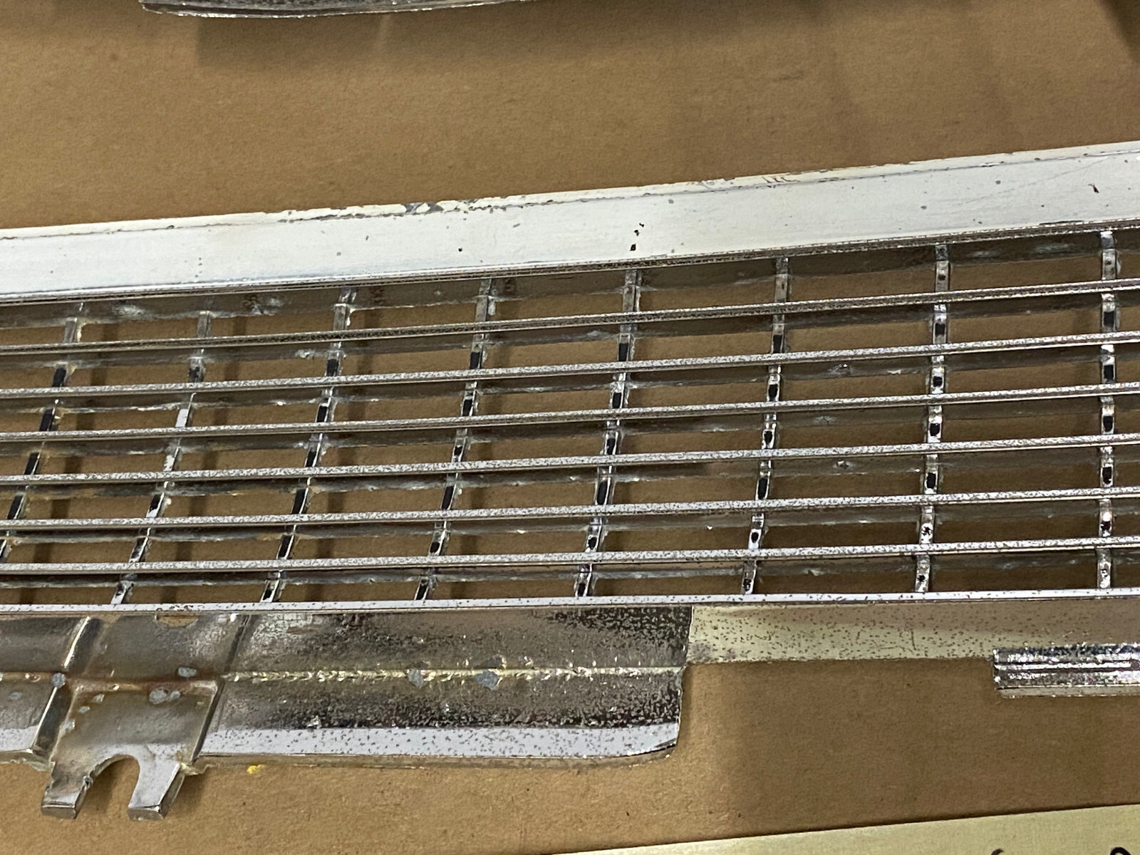 59 Cadillac WINDSHIELD WIPER COWL GRILL TRIM TRANSMISSION COVER - RIGHT ...