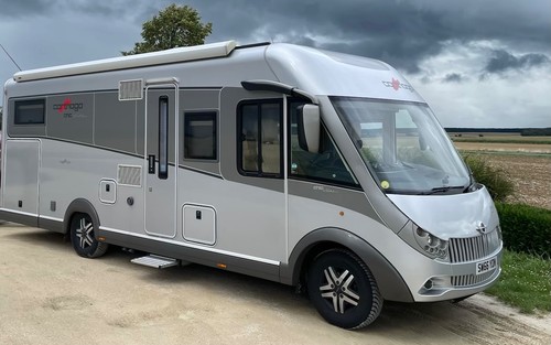 CARTHAGO CHIC E-Line 50. Yachting 2 Berth. Single Beds. 2016 FACELIFT ...