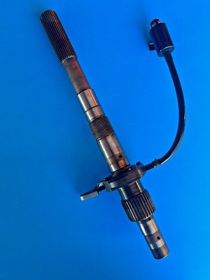 FORD BORG WARNER 1356 TRANSFER CASE MAIN OUTPUT SHAFT SLIP YOKE TYPE ...