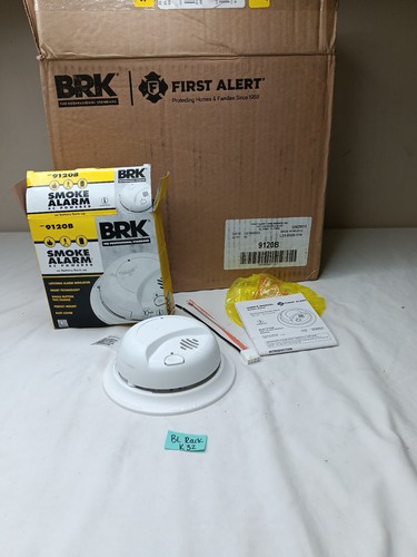 (Lot of 12) First Alert 9120B Smoke Detector & Alarm, AC Powered ...