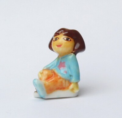 cyb - Fève Dora Exploratrice -LT | eBay