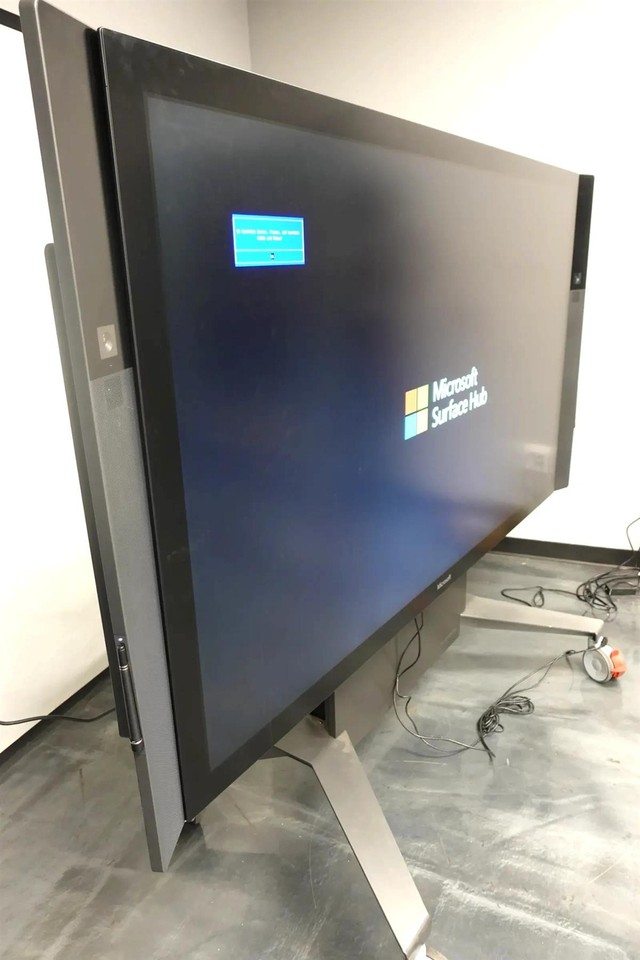 Microsoft Surface Hub 1596 84" Core i7-4th 128GB No OS W/stand FPS1/XL ...