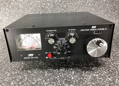 Minimal Use MFJ-969 Deluxe Versa Tuner II Roller Inductor Antenna Tuner ...