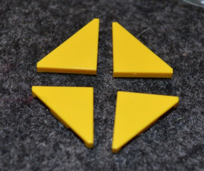 (4) 2x2 Yellow Smooth Triangle Finishing Tile w/ 45 degree ~ Lego NEW ...