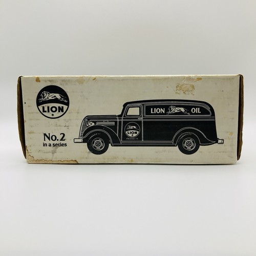 VTG Ertl Lion Oil 1938 Diecast Chevrolet Panel Truck Locking Coin Bank ...