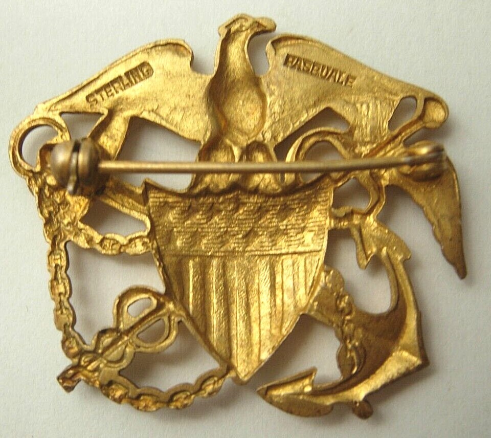 WW2 USPHS Gilt Sterling Hat Badge - Pasquale for Flat Hat Public Health ...