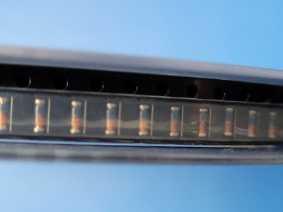 (100 PCS) ZMM5240B GS DIODE ZENER 10V 500MW MINIMELF | eBay