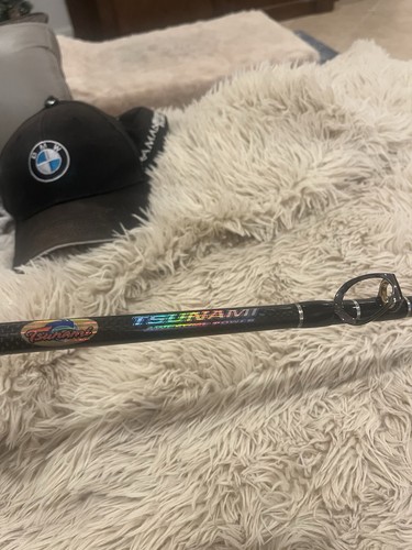 Tsunami Trophy TTSU 5950 5’9” 50-80# In New Condition With Case A Must ...