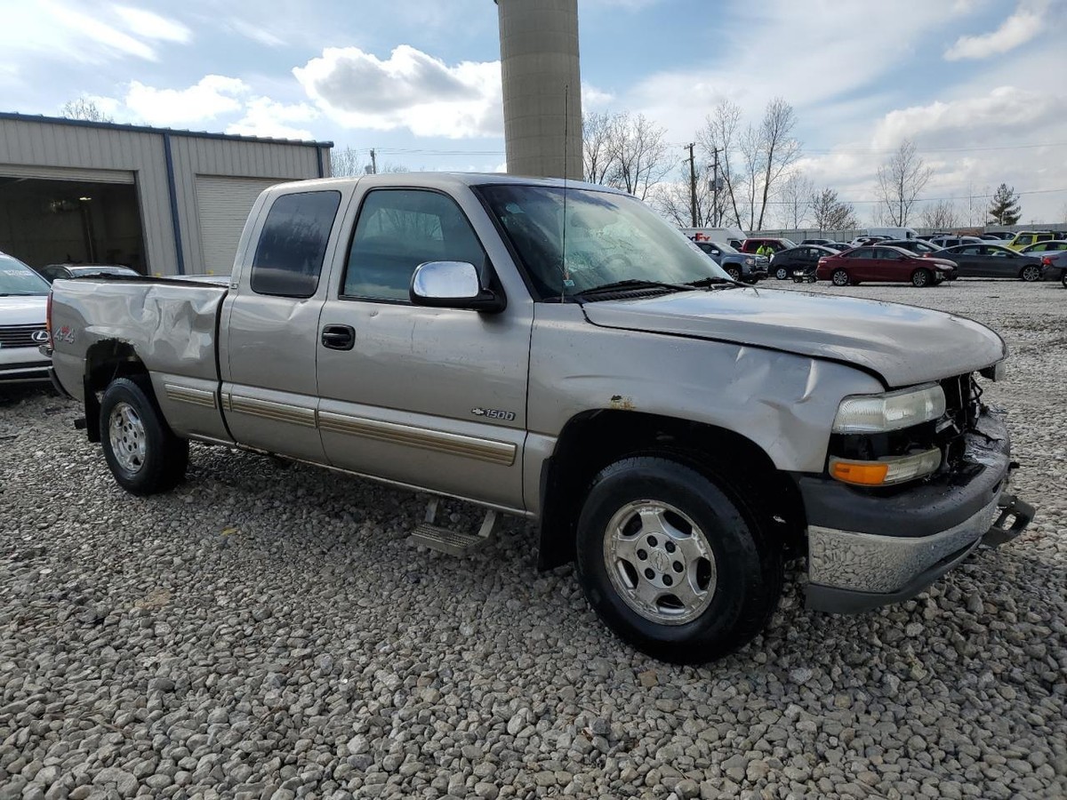 2001 Chevrolet Truck GENOA Chevrolet Dealership Alan Browne