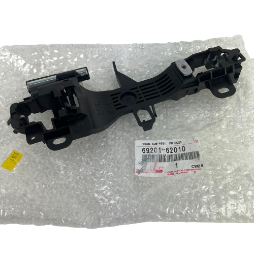 OEM 2016 - 2020 Toyota Mirai Front Right Exterior Door Handle Frame ...