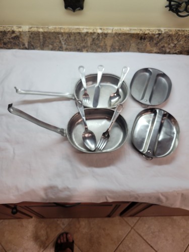 Pair Original US Military Vietnam Era Mess Kit With Utensils | eBay