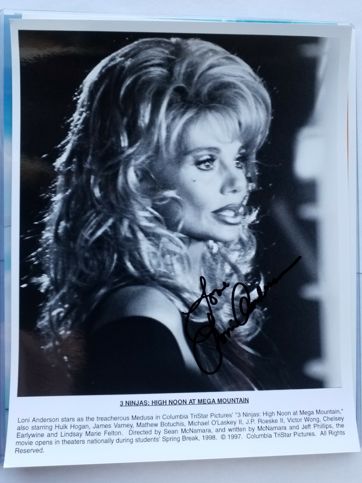 LONI ANDERSON Signed Authentic AUTOGRAPH 8 x 10 Photo | eBay