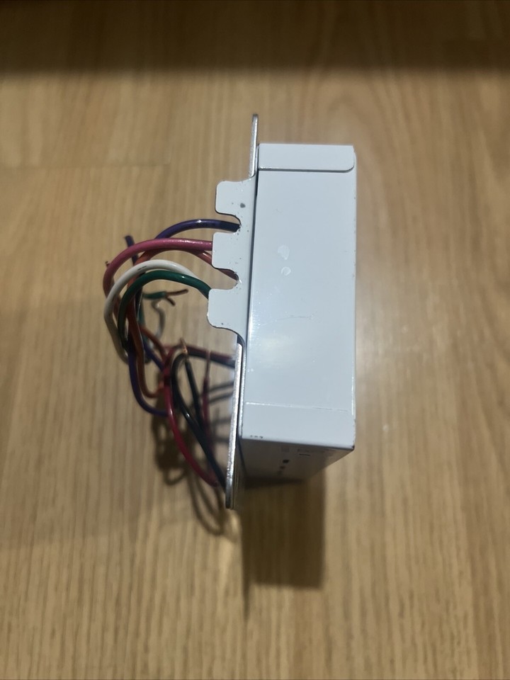LUTRON Hi-lume 1% EcoSystem LED Driver Model: LDE14U1UKS-FABLK, Input ...