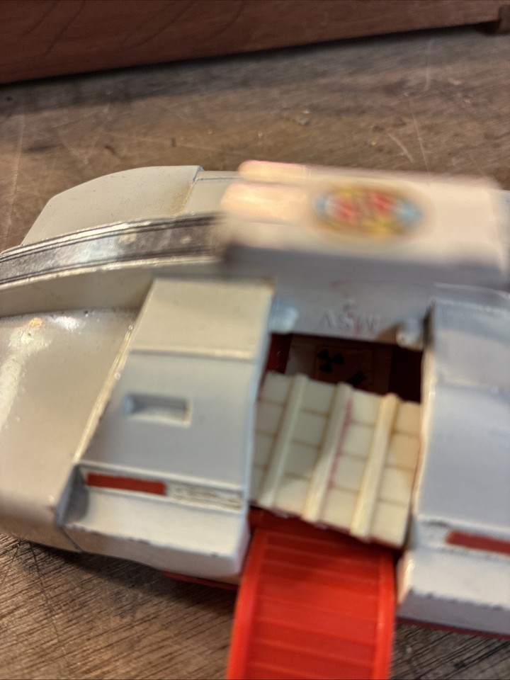 Dinky Toys 105 MSV Maximum Security Vehicle - Gerry Anderson Captain ...