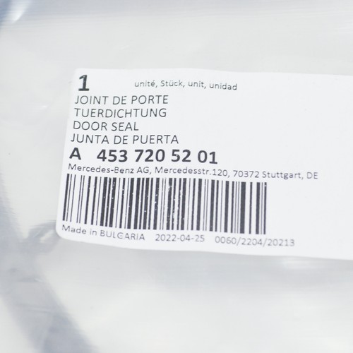 2015-2019 Smart Fortwo 453 OEM Front Right Door Bottom Seal A4537205201 ...