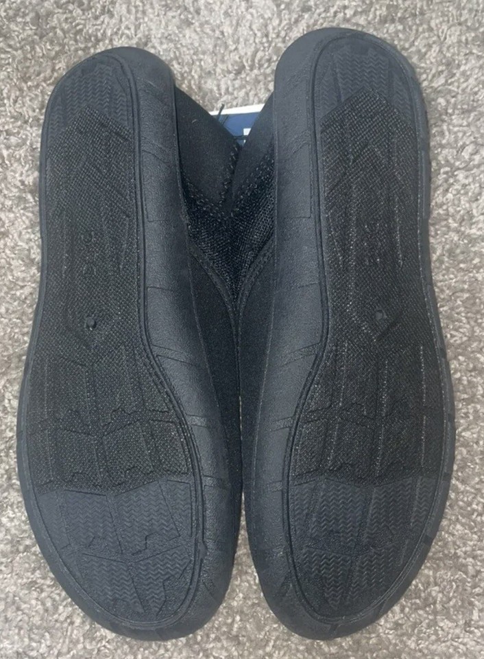 New Black DSG Dicks Sporting Goods BLACK WATER SHOES Youth Size 7 | eBay