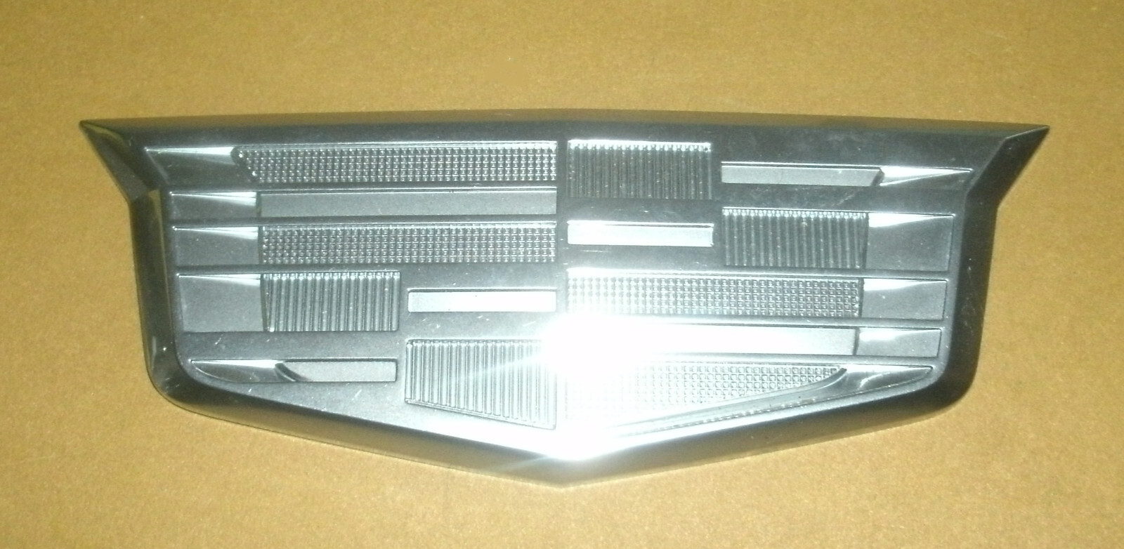 2021-2023 Cadillac Side Emblem (3.70") Silver Plastic Crest GM Part ...