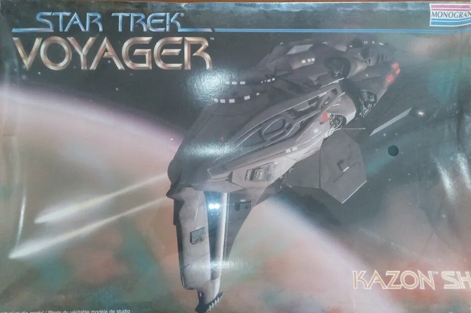 1995 Monogram Star Trek Voyager Kazon Ship Model Kit. New in box. See ...