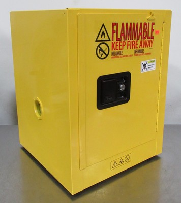 Bins & Cabinets - Flammables Liquid Storage Cabinet