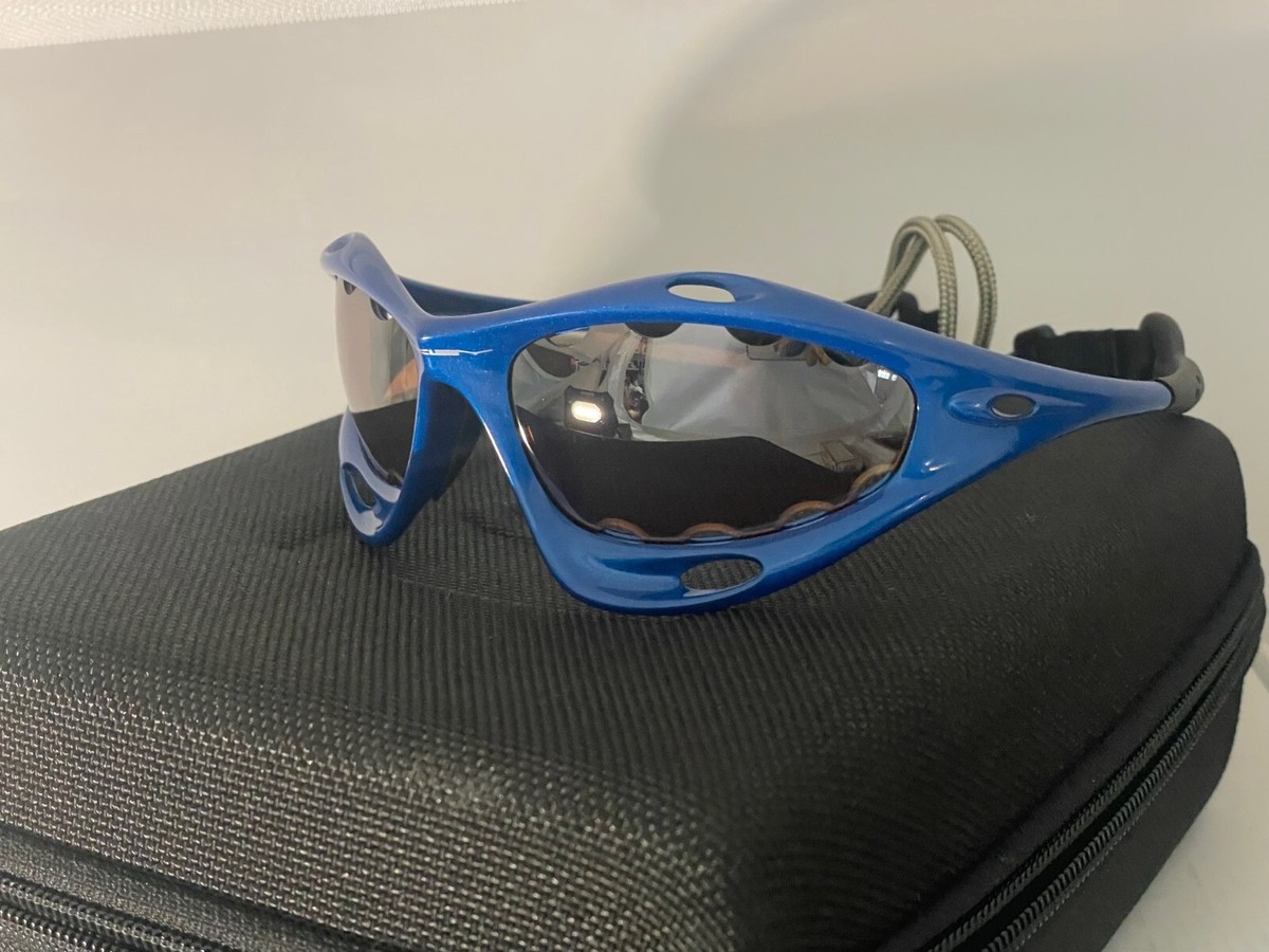 SUPER RARE NEW OAKLEY WATER JACKET BLUE W/VR28 | eBay SUPER RARE NEW OAKLEY WATER JACKET BLUE W/VR28 | eBay