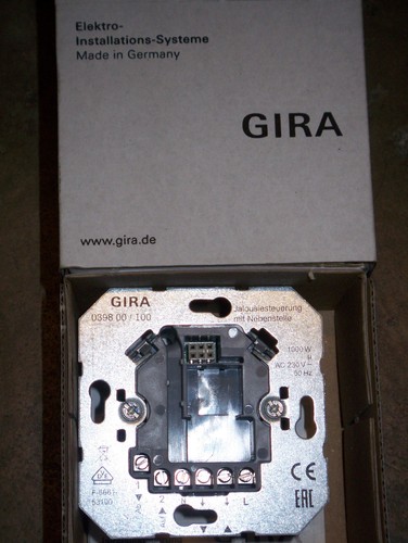 Gira Jalousiesteuerung: 5 Stück "Gira 039800" & 5 Stück "Gira 232403 ...