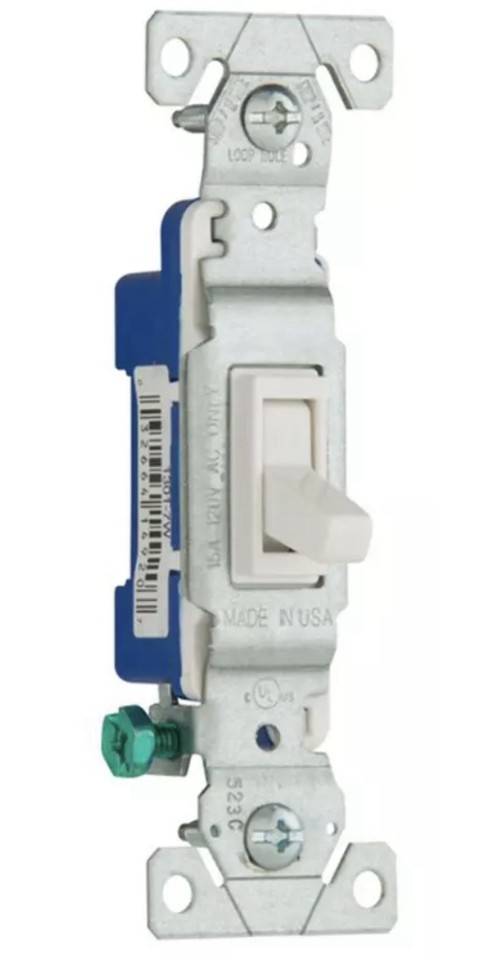 Eaton White Framed Toggle Wall Light Switch Single Pole 15A 120V Bulk ...