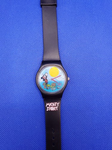 Disney Mickey Mouse Sport Swimming Watch Mystery Swim Dive Scuba | eBay