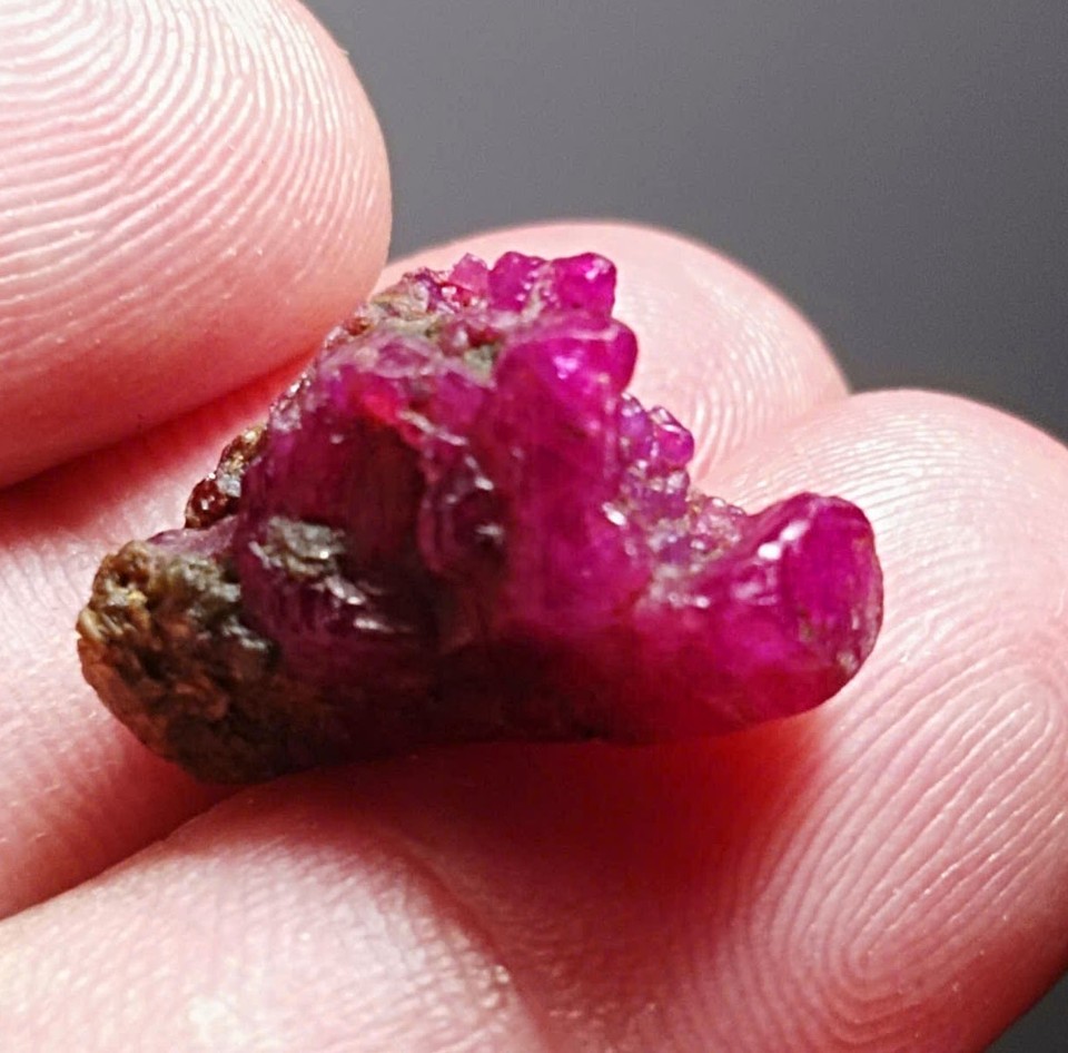 15.85ct - Vietnam Natural Unheated Red Ruby Crystal | eBay