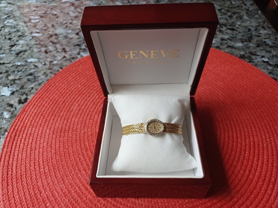 OMEGA SOLID 14K YELLOW GOLD/DIAMONDS VINTAGE OVAL WOMEN QUARTZ WRIST ...