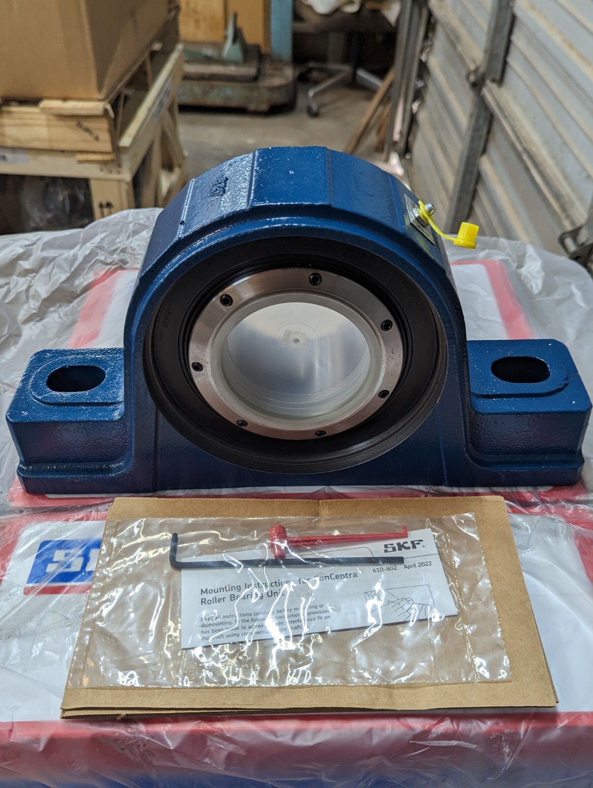 SKF P2BE 307-SRB-CRE ConCentra Spherical Roller Bearing Pillow Block 3 ...