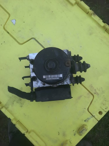 VOLKSWAGEN GOLF GTI MK5 2.0TFSI BWA ABS PUMP AND MODULE Audi a3 ...
