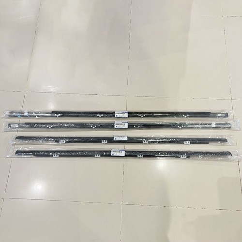 92-95 Honda Civic EG EG8 EH9 sedan outer door belt line weatherstrip ...