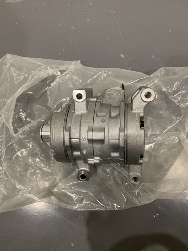 Toyota Hilux Genuine Denso A/C Compressor 88320-0K080 | eBay