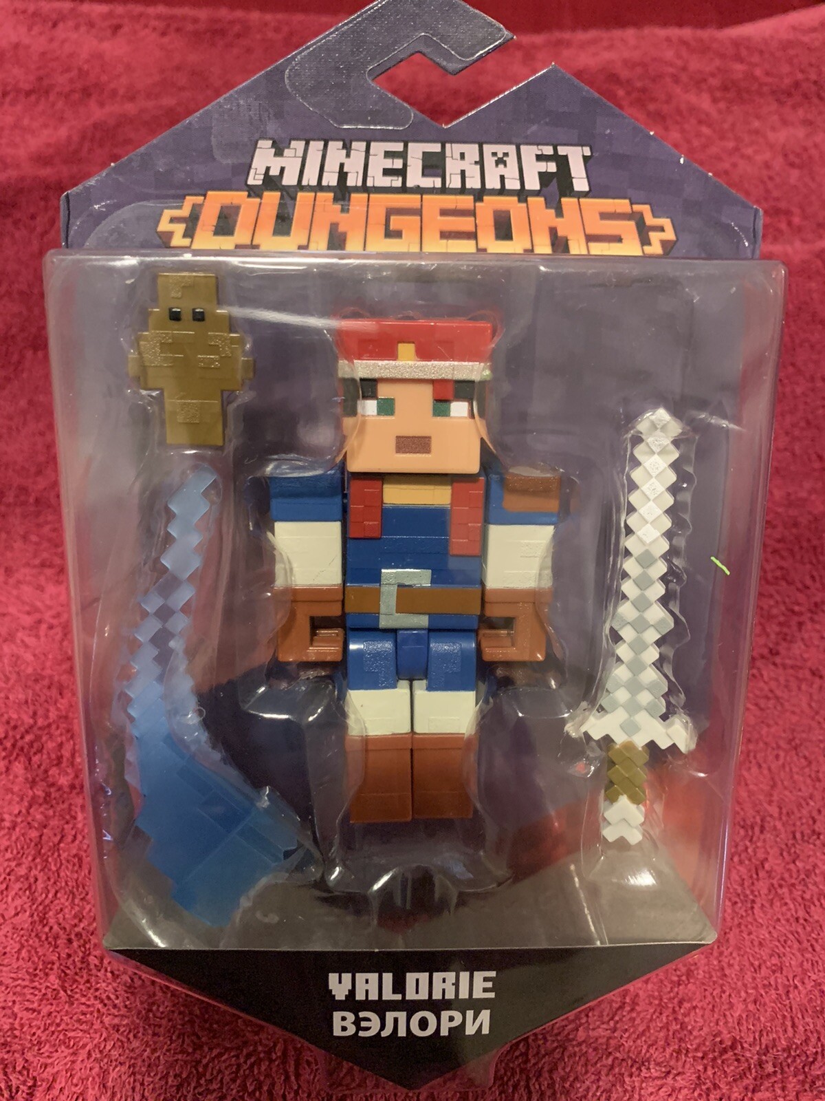 MINECRAFT Dungeons VALORIE Single Figure Pack & Accessories Mojang 2020 ...