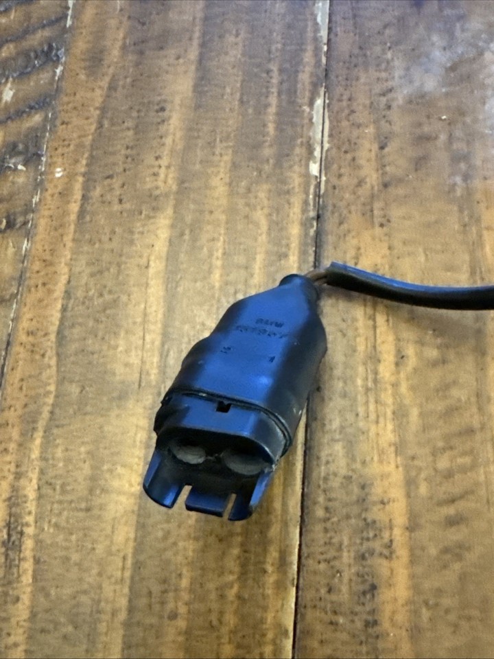 OEM BMW E30 Fuel Pump Coolant Temp Brake Fluid Level Sensor Plug ...