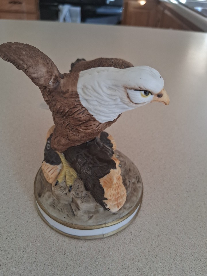 American Bald Eagle Americana Birds in Flight Collection Royal Heritage ...