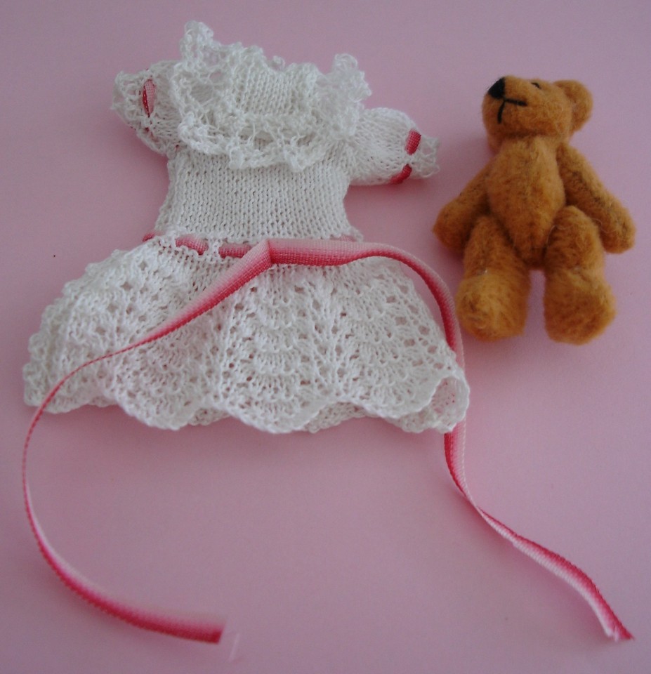 Knitting Patterns for 1/12th scale little girl - SET 2 | eBay