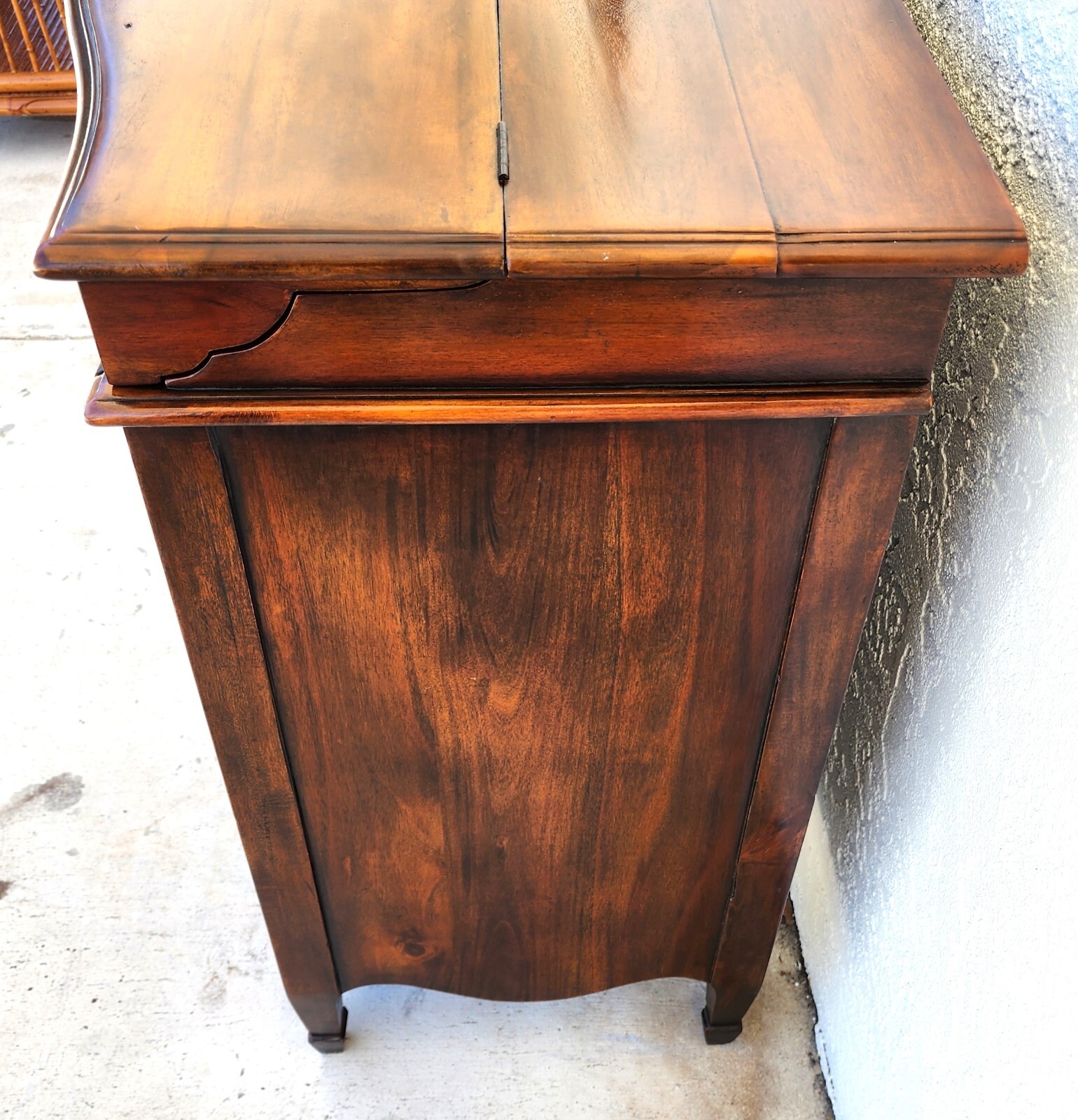 Theodore Alexander Chest of Drawers with Pop Out Desk | eBay