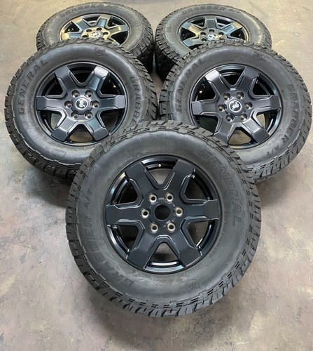 Set of Five OEM 17" '21-'24 Ford Bronco Black Rims 265/70R17 General ...