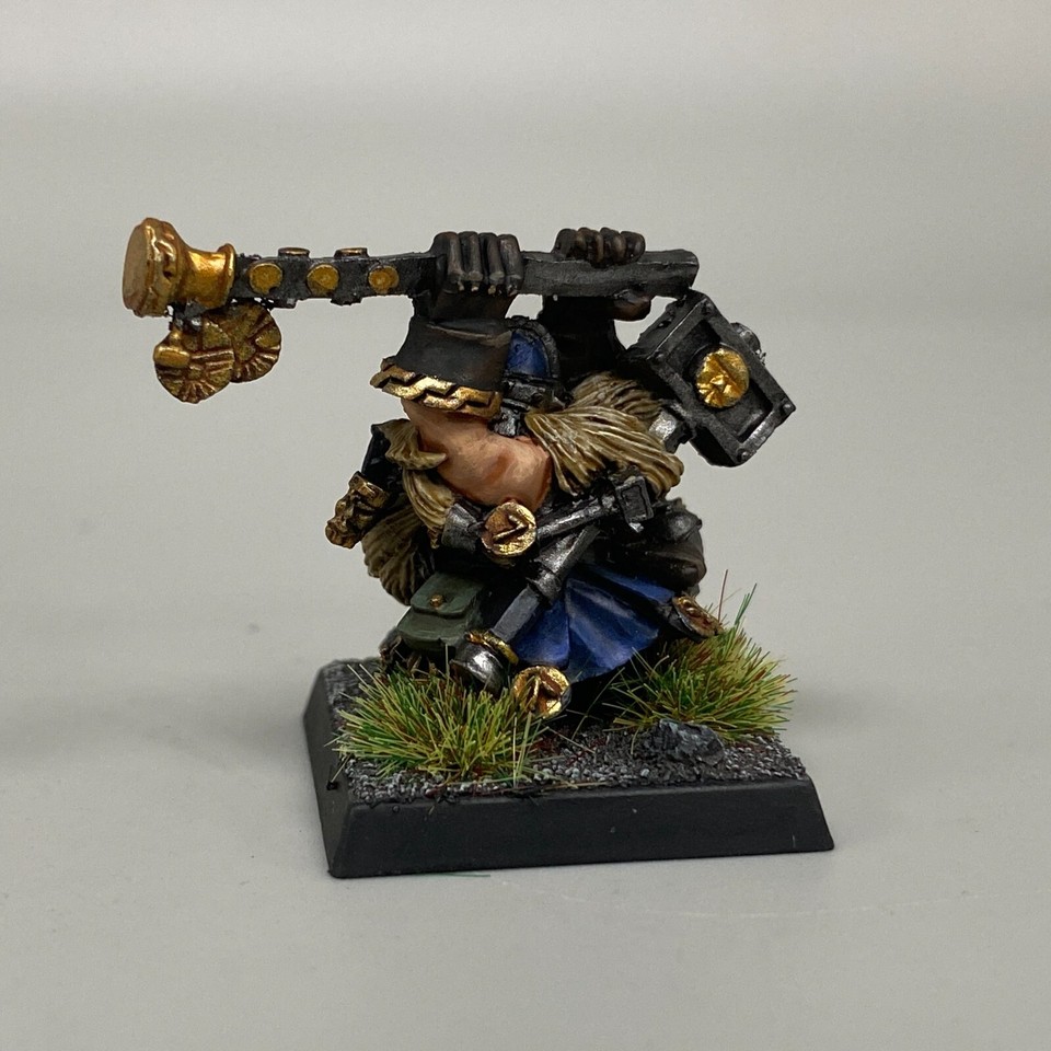 DWARF RUNESMITH PAINTED WARHAMMER FANTASY AGE OF SIGMAR DWARVES THE OLD ...