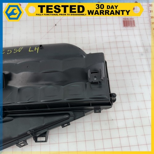 11-20 Mercedes 4.7L V8 M278 engine FRONT LEFT AIR INTAKE CLEANER BOX ...