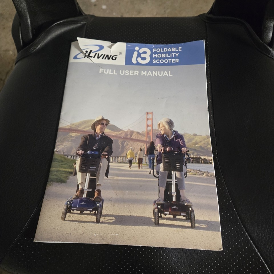 iLIVING i3 Mobility Scooter Folding Electric With Arm Rests Bag ...