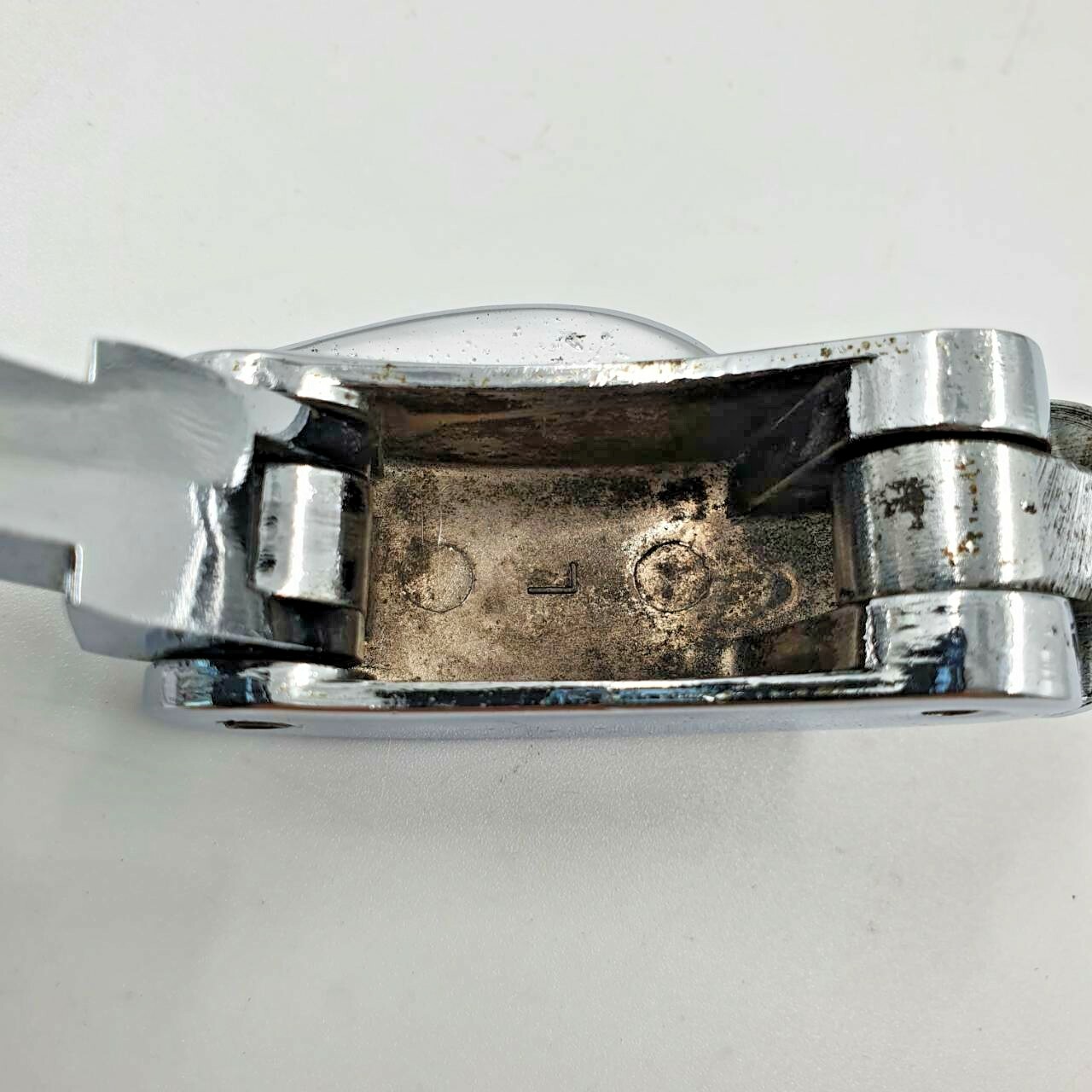 Fastener (Rear Quarter Vent Window Toggle) Assy. L.H for Ford Capri MK1 ...