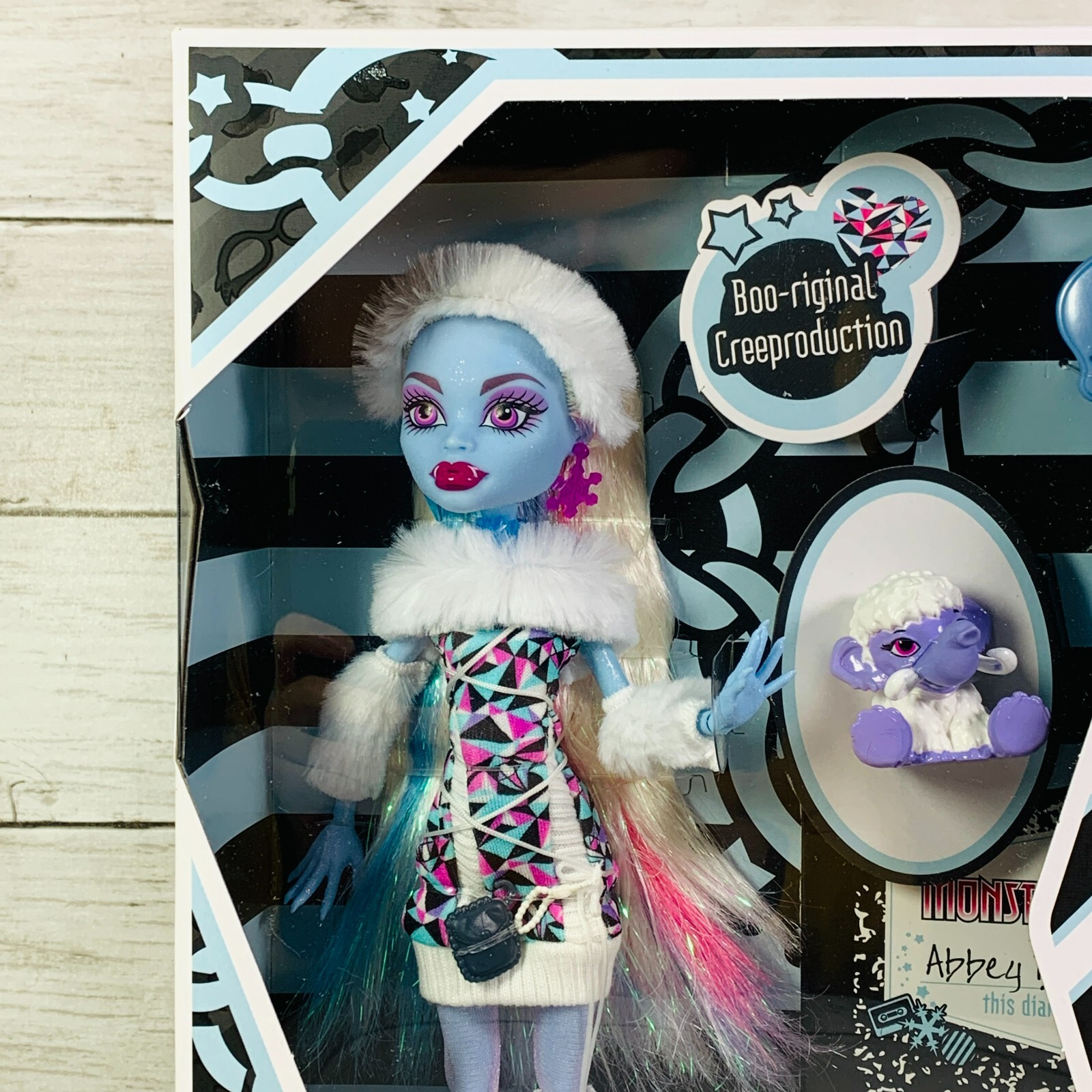 2024 Monster High Abbey Bominable Boo-riginal Creeproduction Fashion Doll