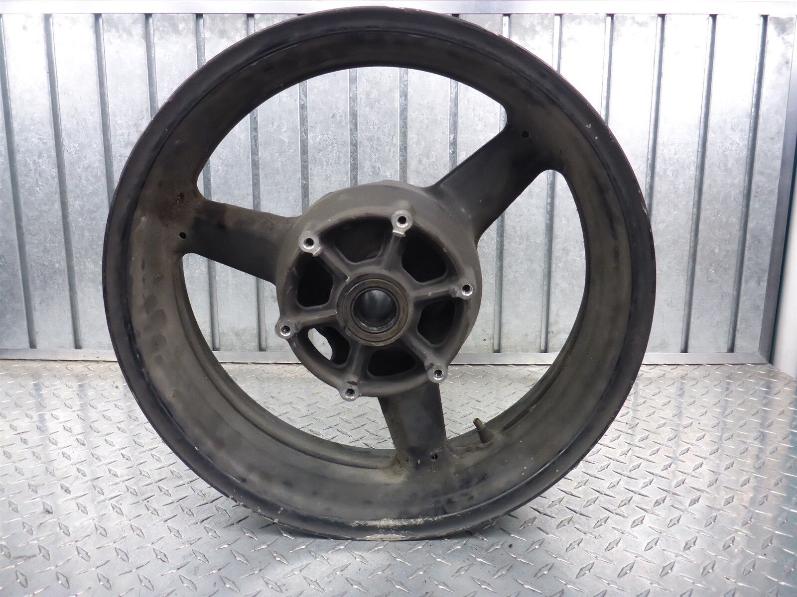 02 Yamaha Fazer 1000 FZ1 FZS Rear Wheel Rim 17X5.5 | eBay